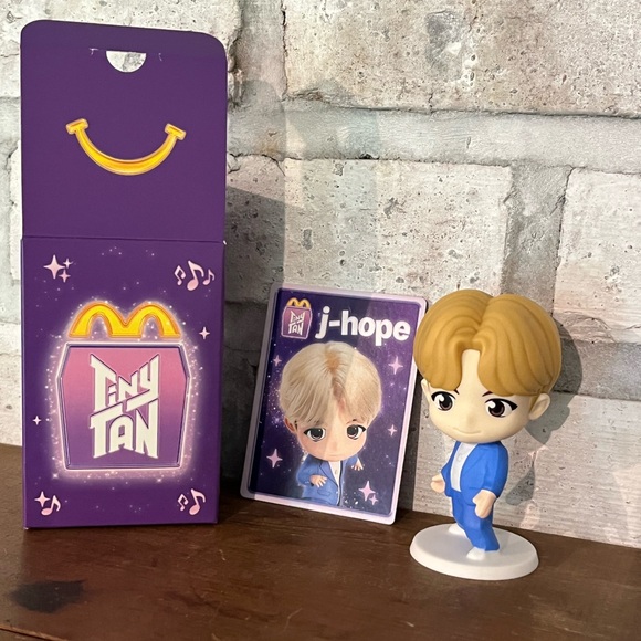 McDonald's | Toys | Mcdonalds 225 Jhope Tiny Tan Bts Happy Meal Toy ...